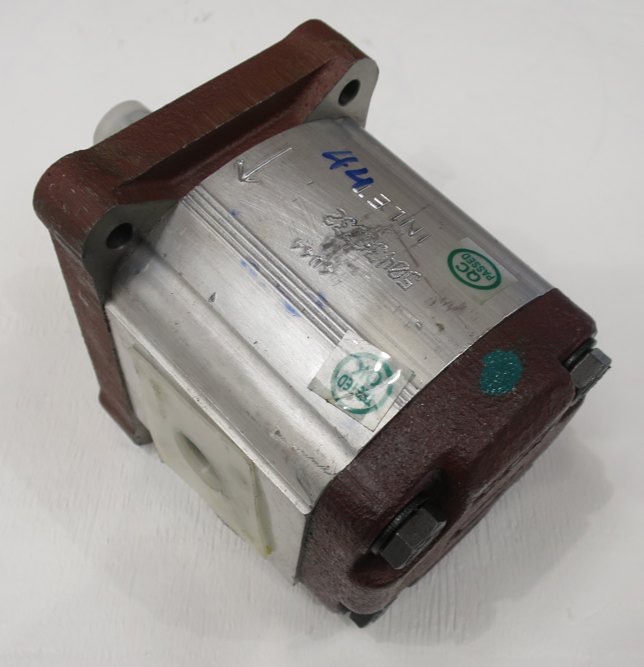 1PL044CPDFAN - 1PL 14.33CC/REV HYDRAULIC GEAR PUMP - White House ...