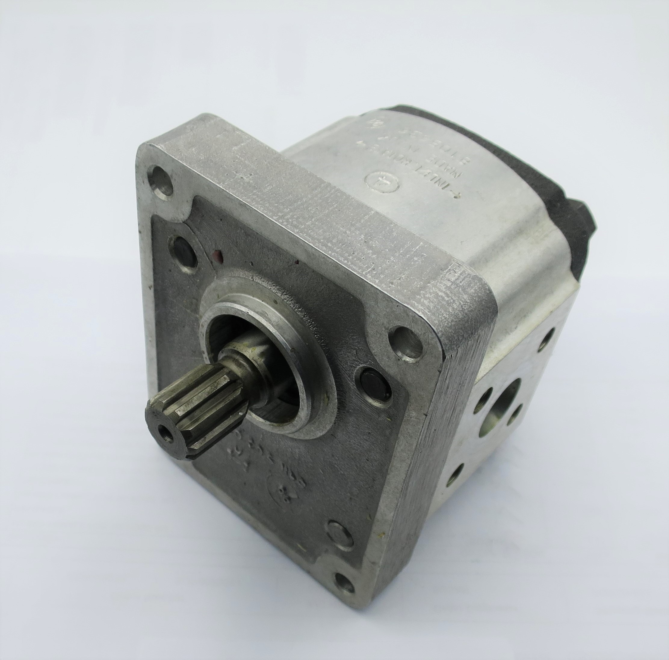 1PX070ARDFAN - 1PX 7.0CC/REV HYDRAULIC GEAR PUMP - White House Products ...