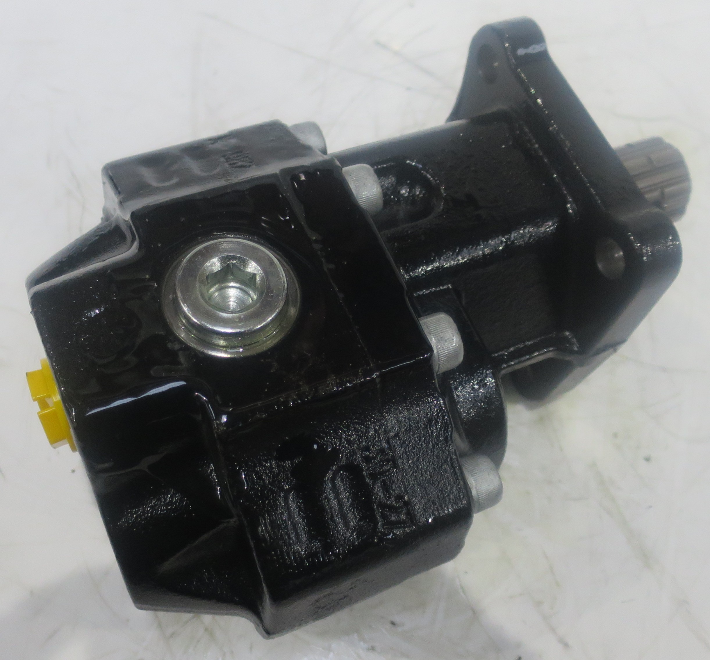5H1/50008PTO(4B) - A22L 4 BOLT PTO HYDRAULIC PUMP - White House ...