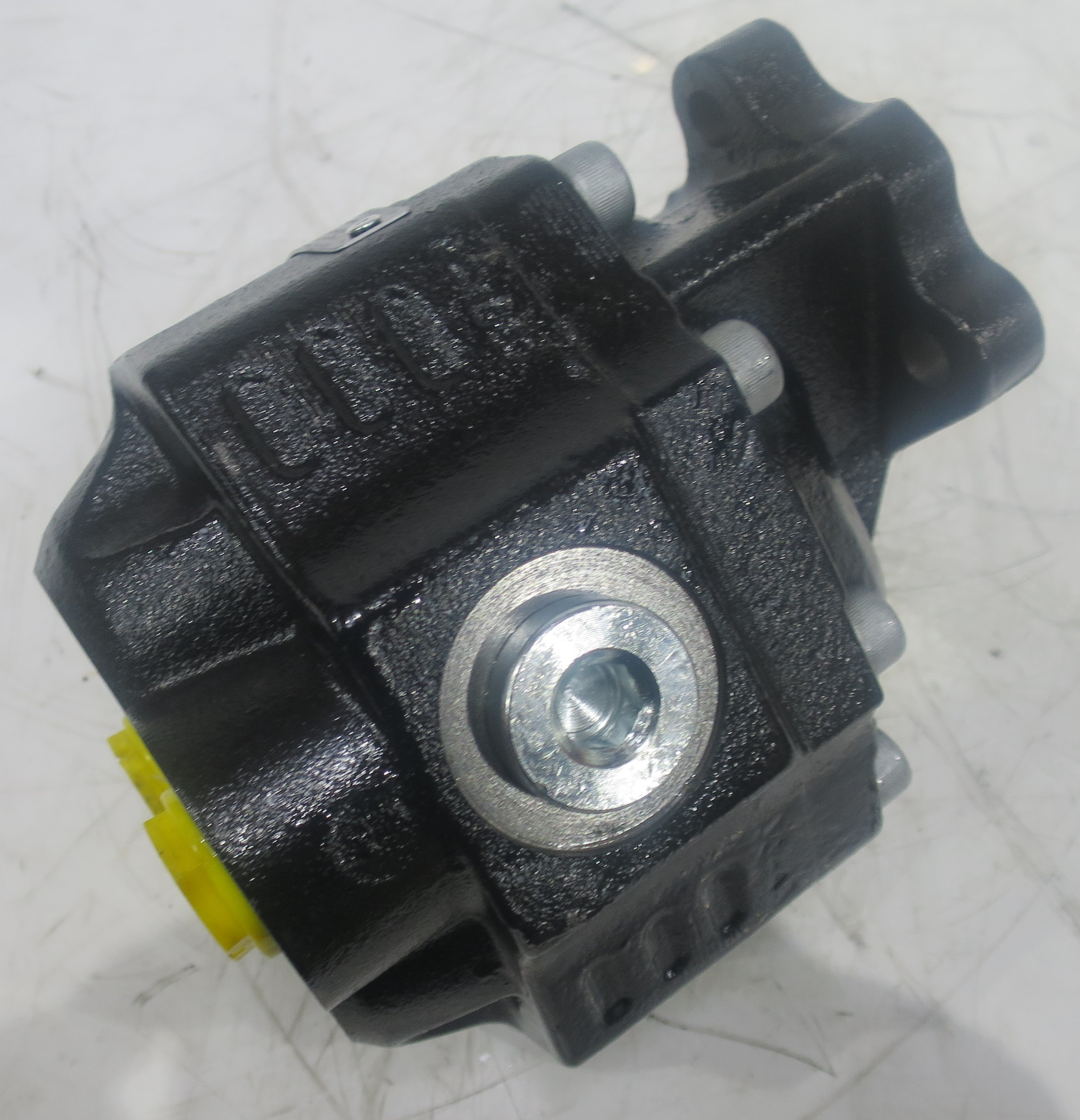 5H1/53343PTO - 43L BI-D 3 BOLT PTO HYDRAULIC PUMP - White House ...
