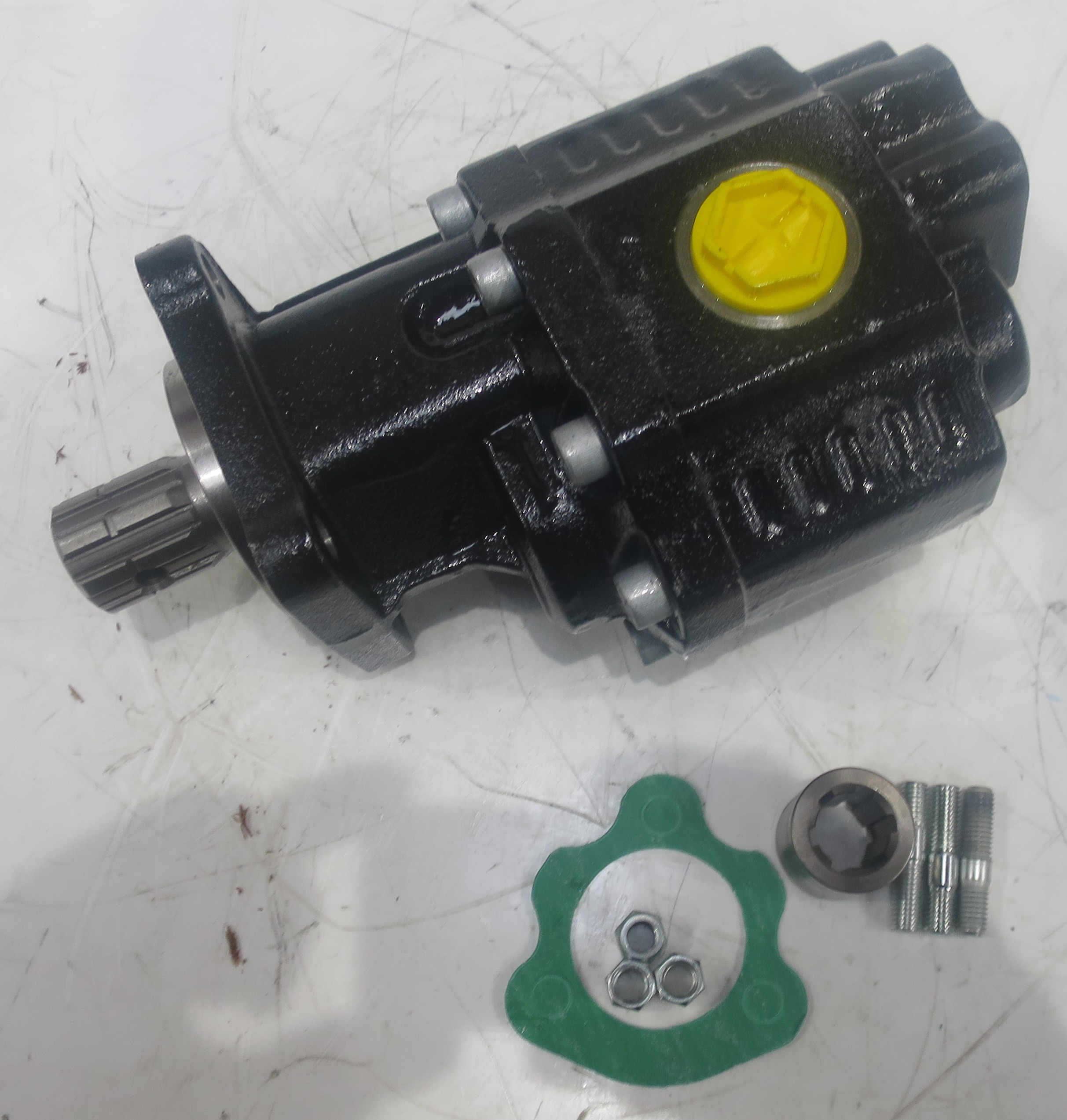 5H1/53482PTO4BF - 82L BI-D FRONT 4 BOLT PTO HYD PUMP - White House ...