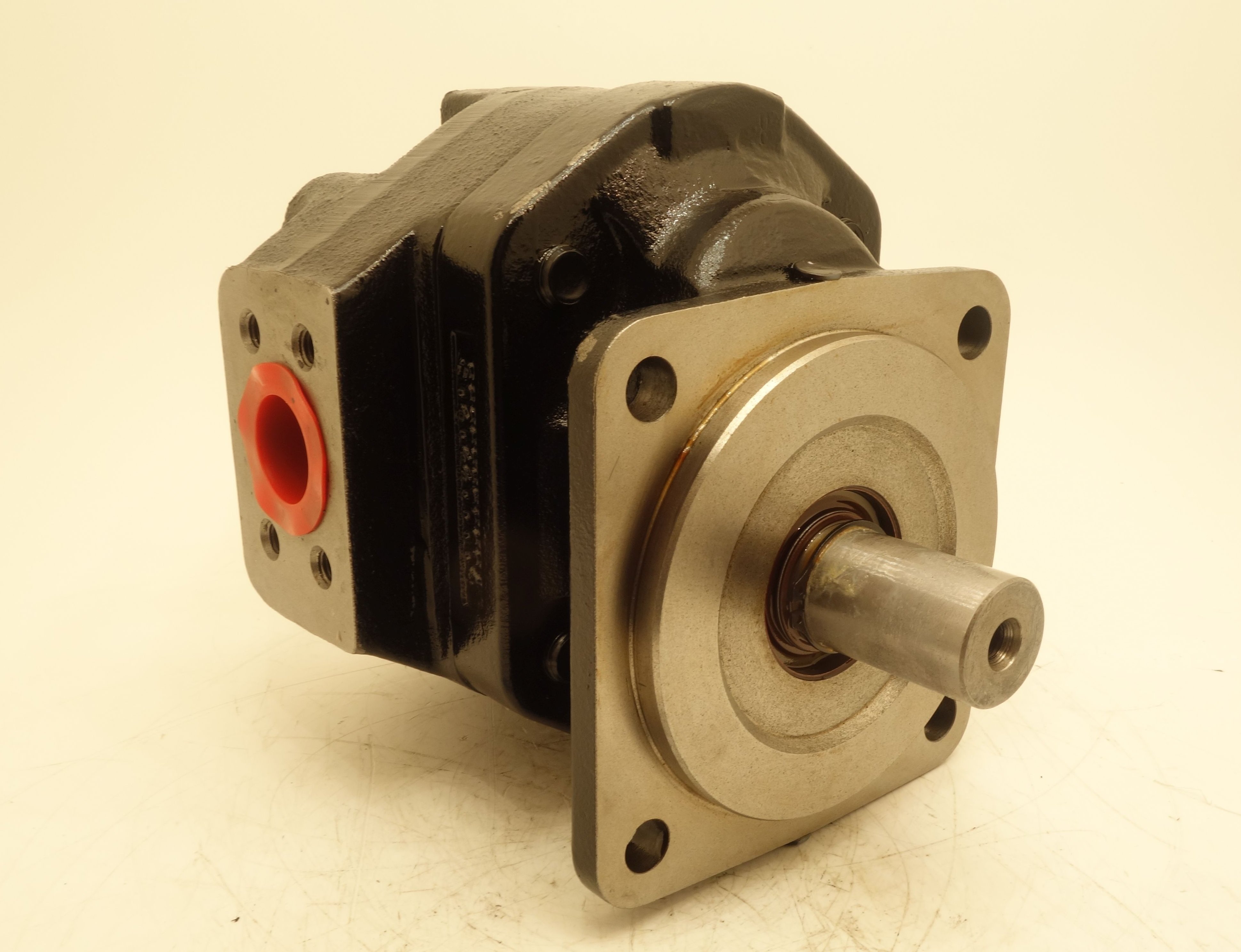 5HM/40030MCC - HYDRECO HYDRAULIC PUMP - White House Products, Ltd