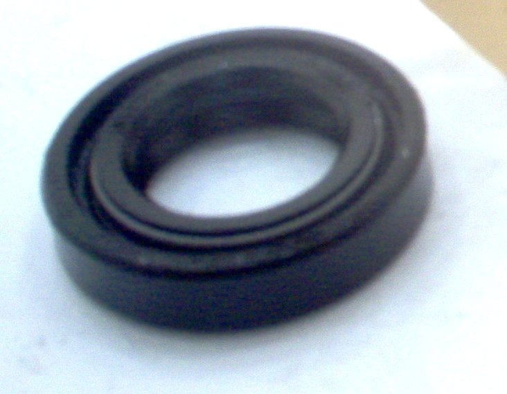 5R11LA02 - ROQUET 1L SHAFT SEAL - White House Products, Ltd