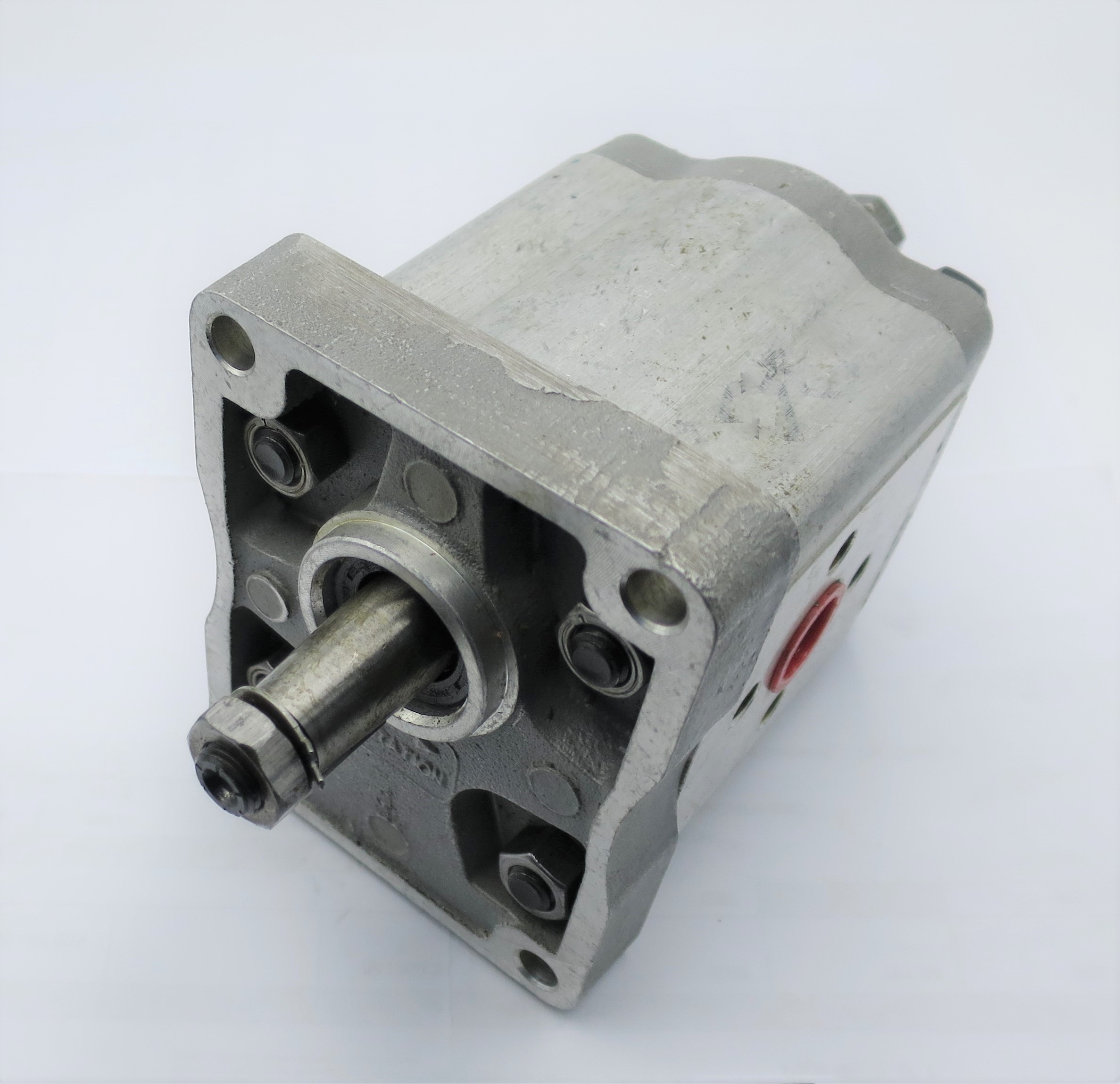 5S1/39968LEY ACW - A16L LEYLAND HYDRAULIC PUMP 29069 - White House ...