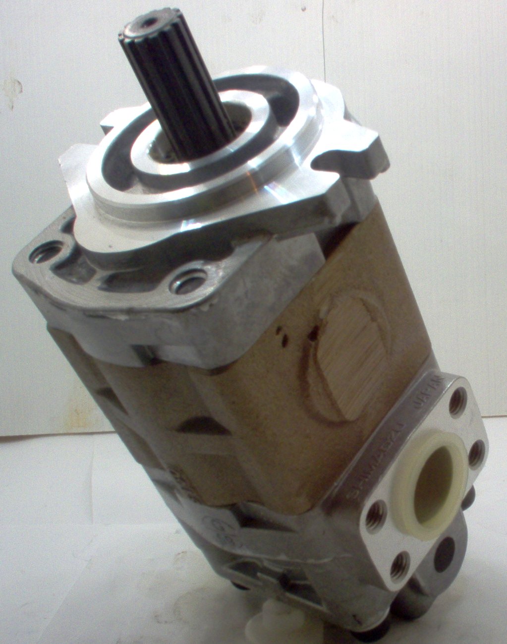 5S2/47511TOY - SDYA52.7F9H9L843 TOYOTA - White House Products, Ltd