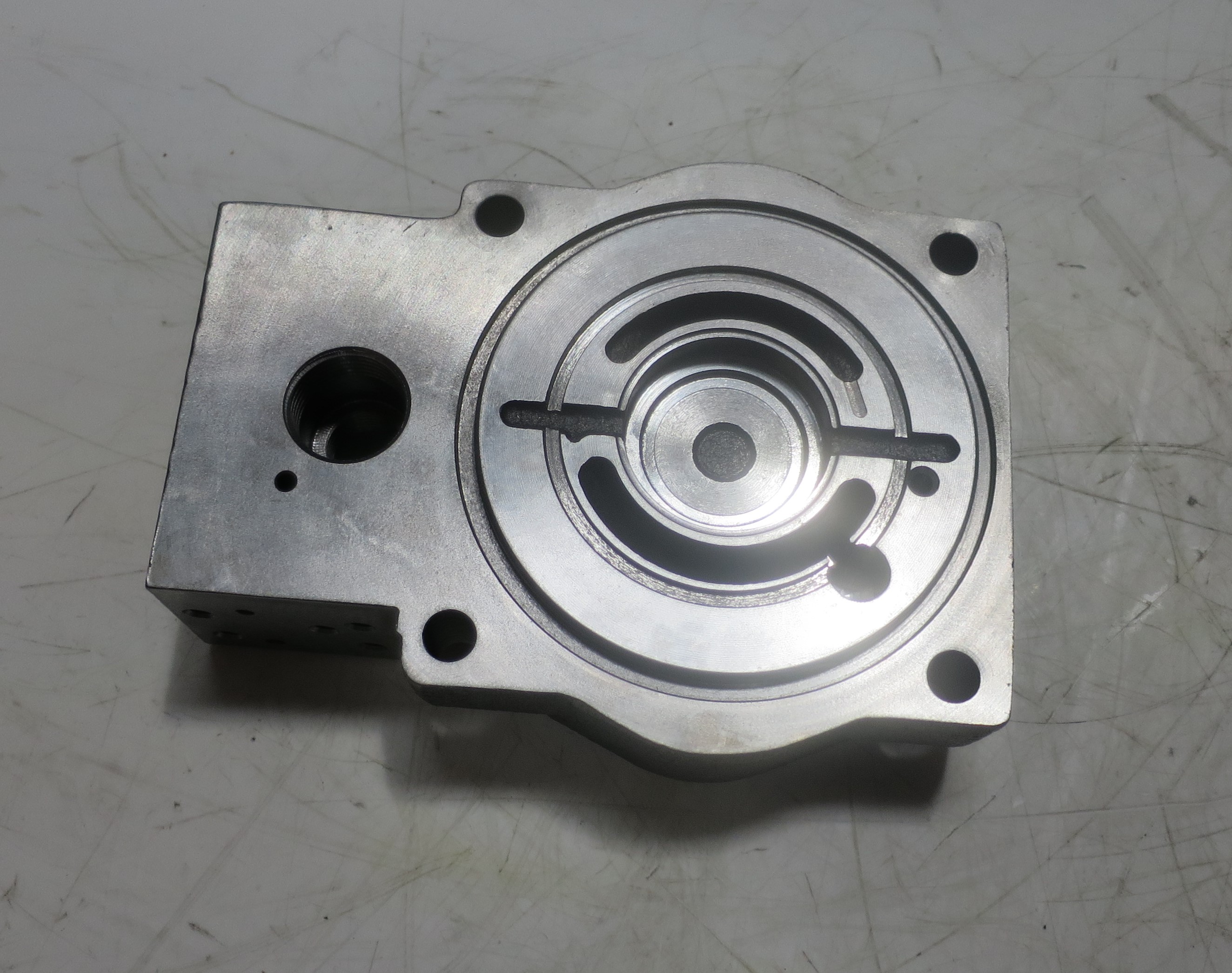 8SA/45P11056119 - K CCW REAR SAE O RING DL CAV COVER - White House ...
