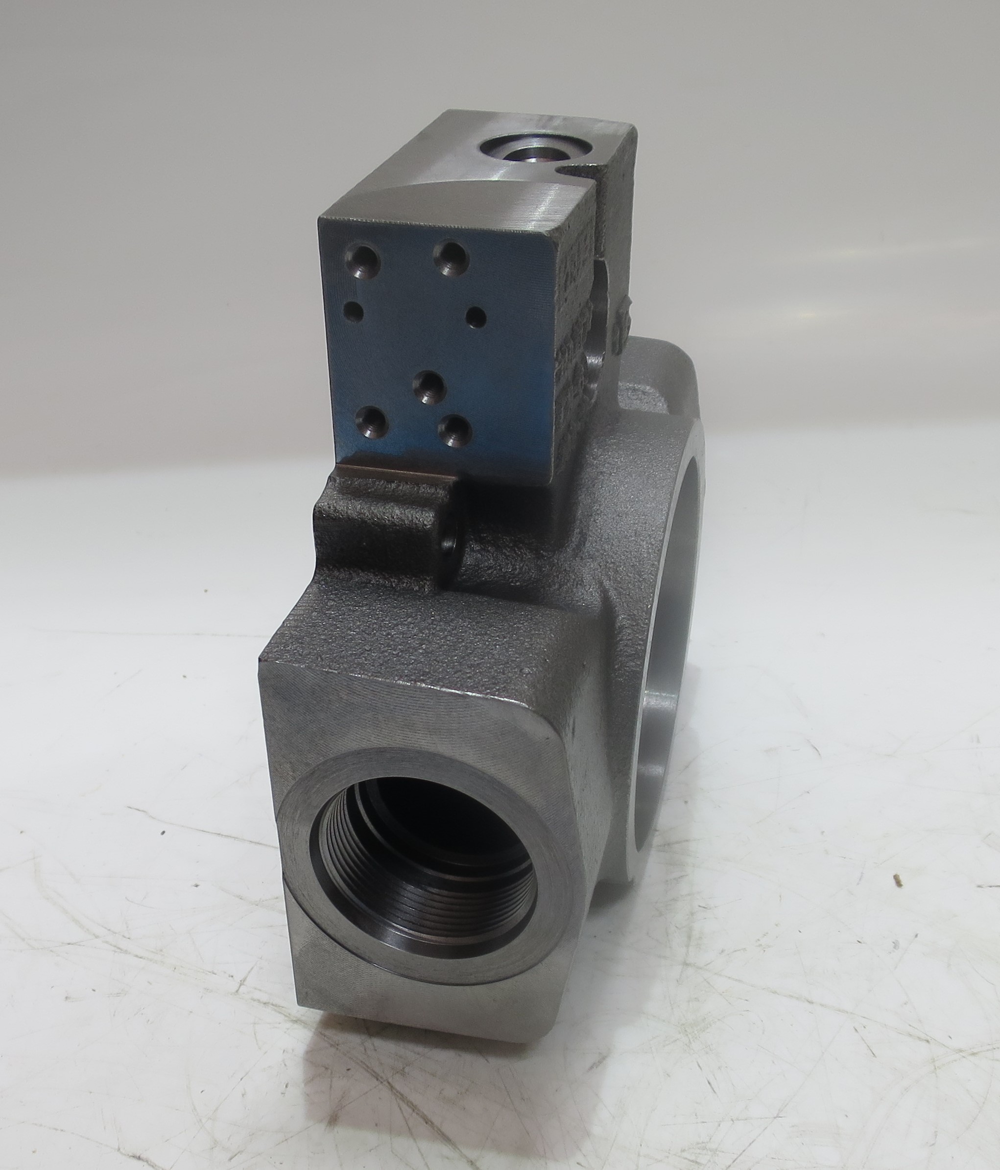 8SA/45P11056184 - L CW SIDE SAE O R THRU DL CAV COVER - White House ...