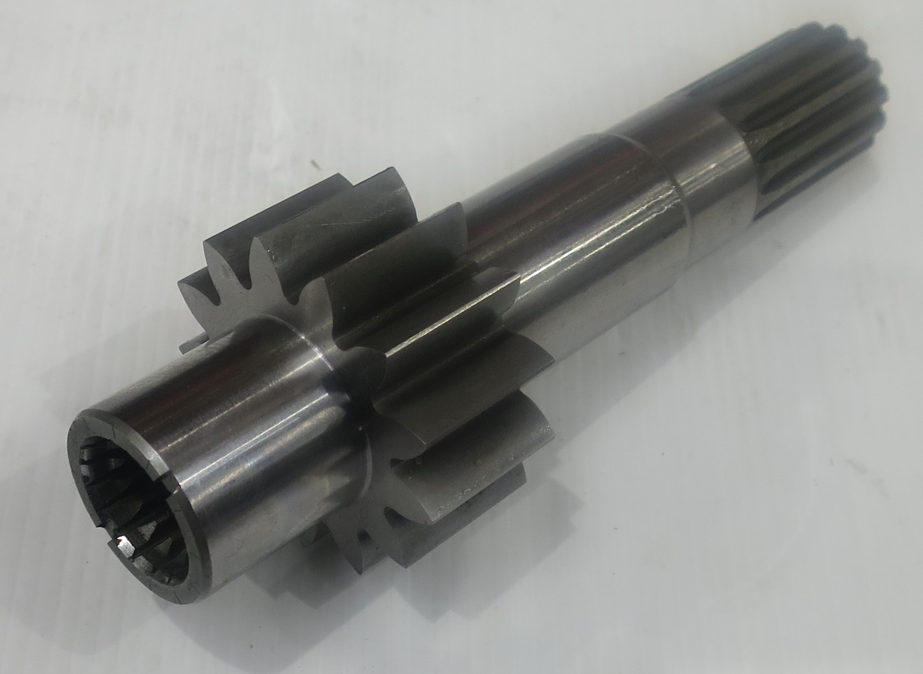 PBS17DGS8230 - S17 23CC 1" 15 X 46MM SAE SPLINE - White House Products, Ltd