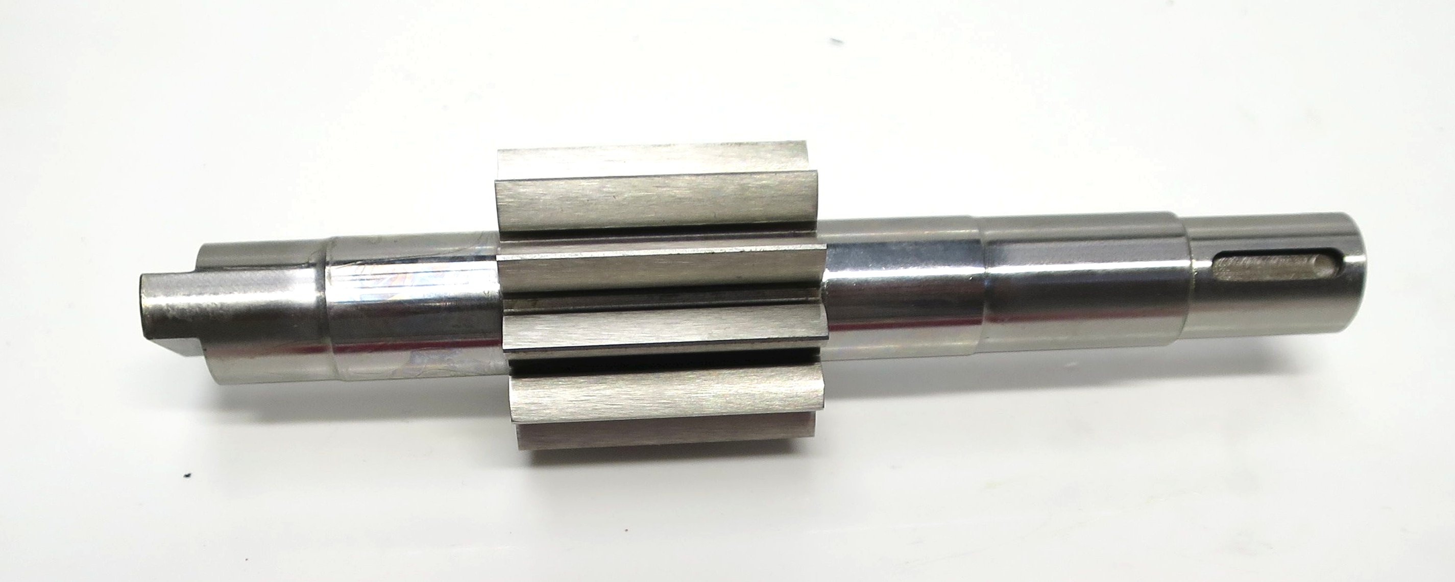 PBSNP2DGFL1220 - SNP2 22cc 5/8'' SAE FRONT PAR SHAFT - White House ...