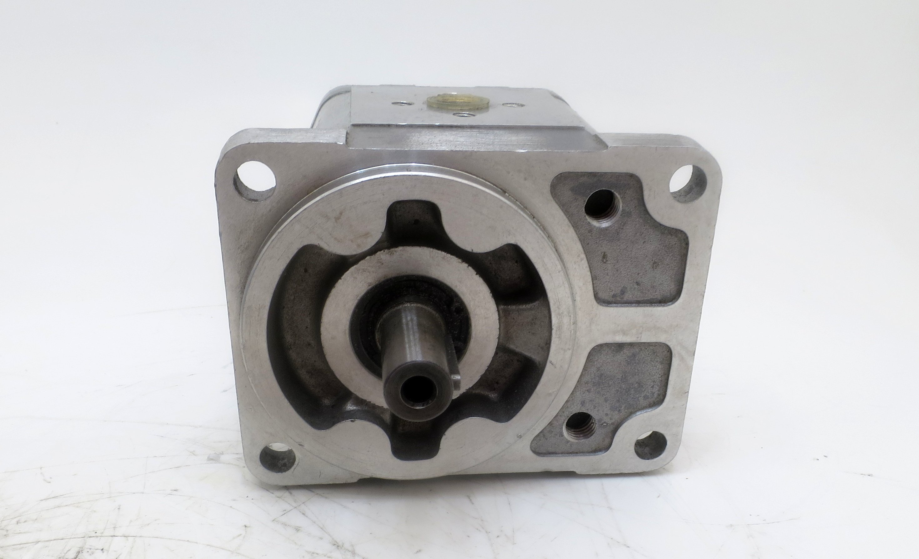 SEM/6LPBSB - SEM2 6L HYDRAULIC GEAR PUMP - White House Products, Ltd